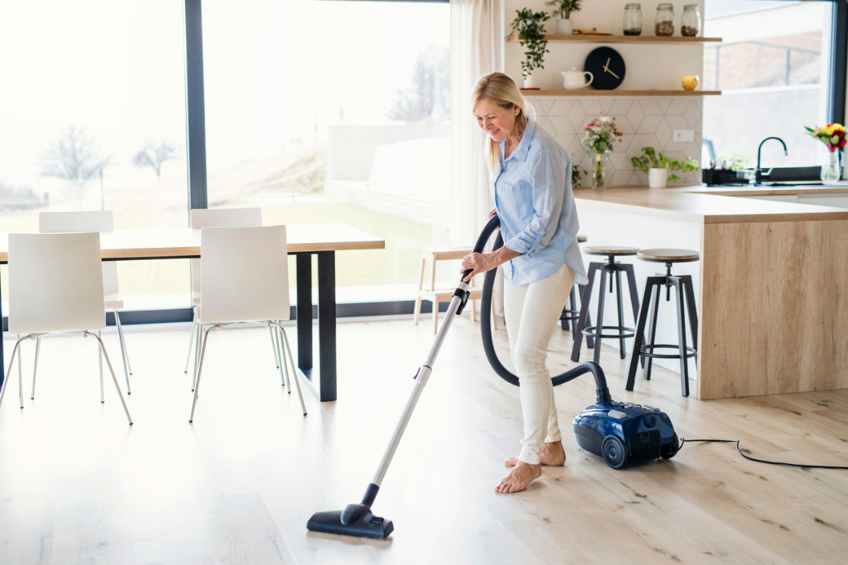 Green Spring Cleaning: Eco-Friendly Tips for a Clean Home - Greener ...